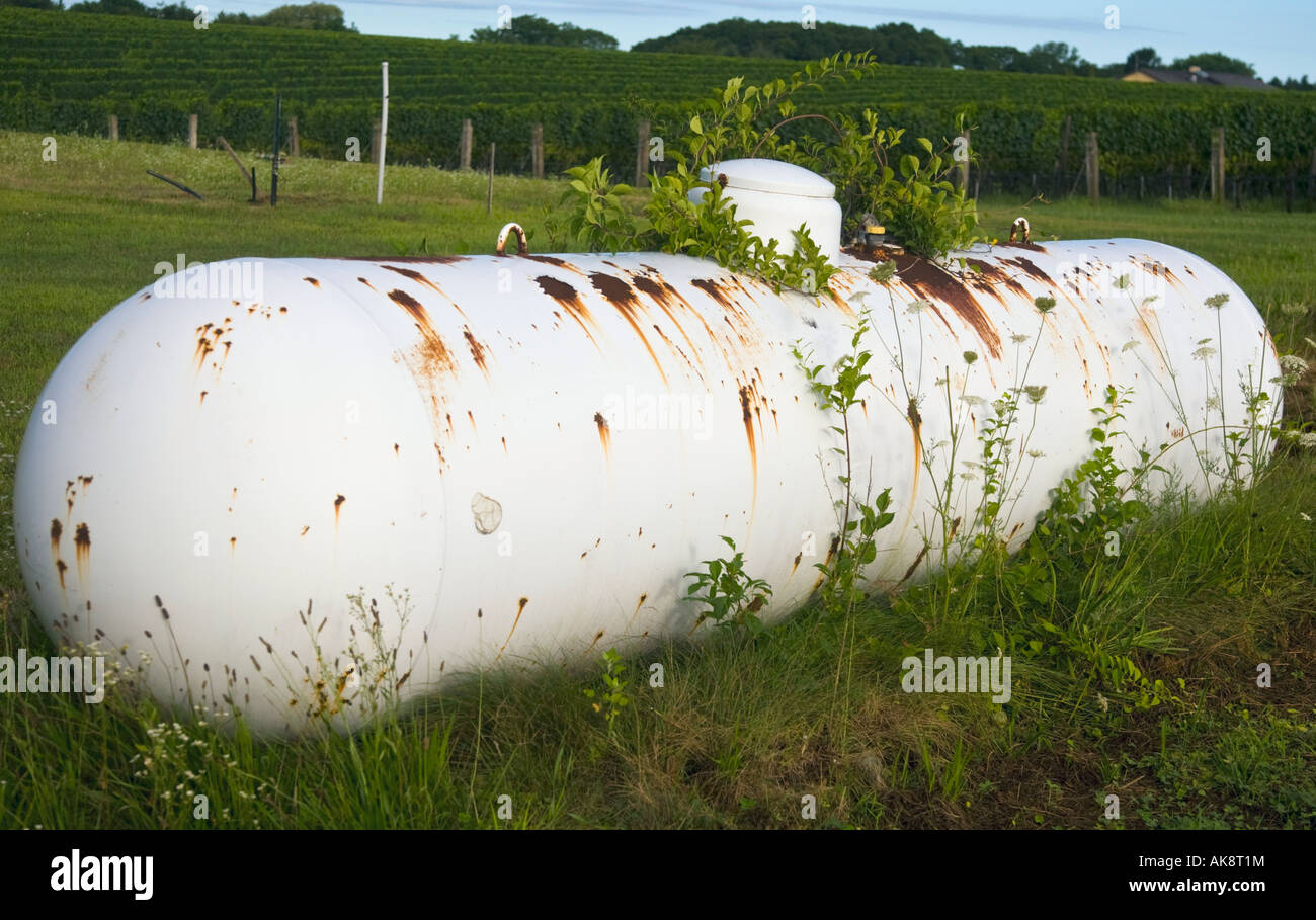Old tank -Fotos und -Bildmaterial in hoher Auflösung – Alamy