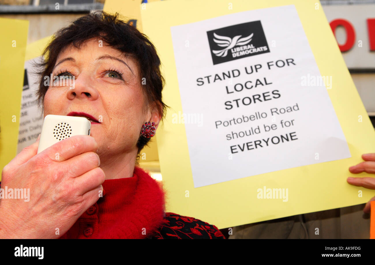 56 jahre alte frau -Fotos und -Bildmaterial in hoher Auflösung – Alamy