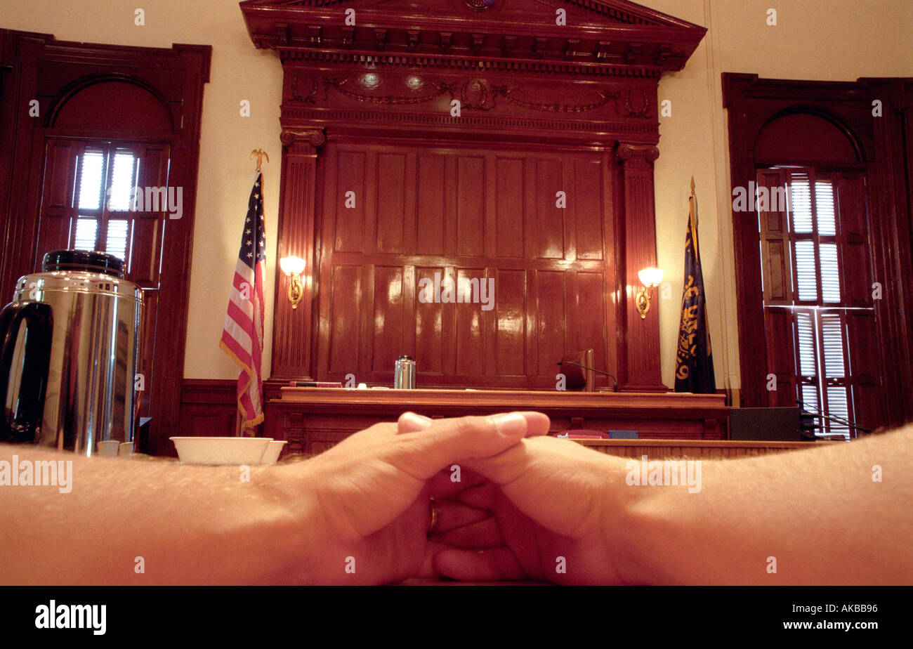 Court courtroom -Fotos und -Bildmaterial in hoher Auflösung – Alamy