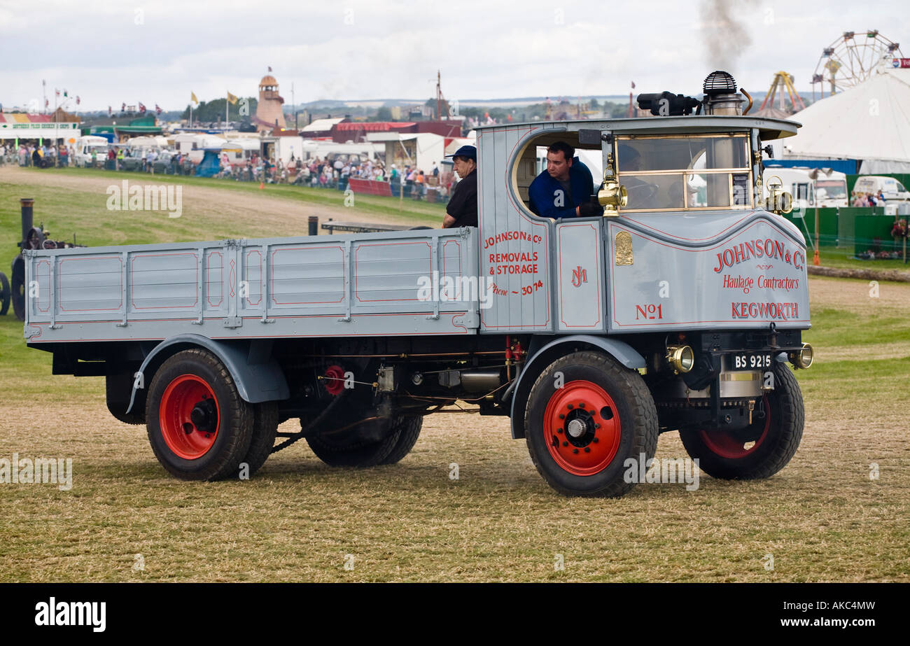 1928 Super Sentinel Steam Wagon, Nr. 7651, Reg-Nr. BS 9215, an die ...