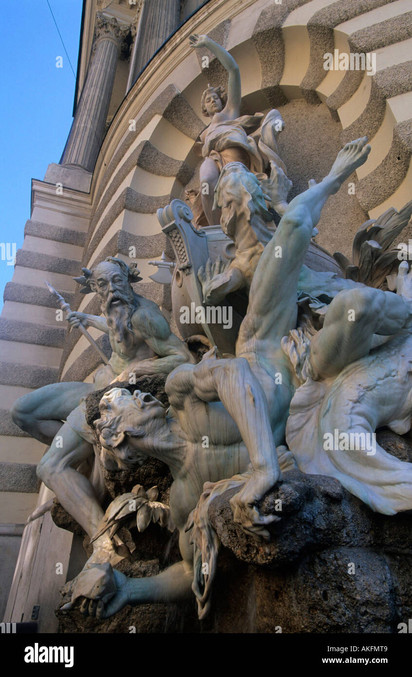 Osterreichs macht zur sehen -Fotos und -Bildmaterial in hoher Auflösung ...