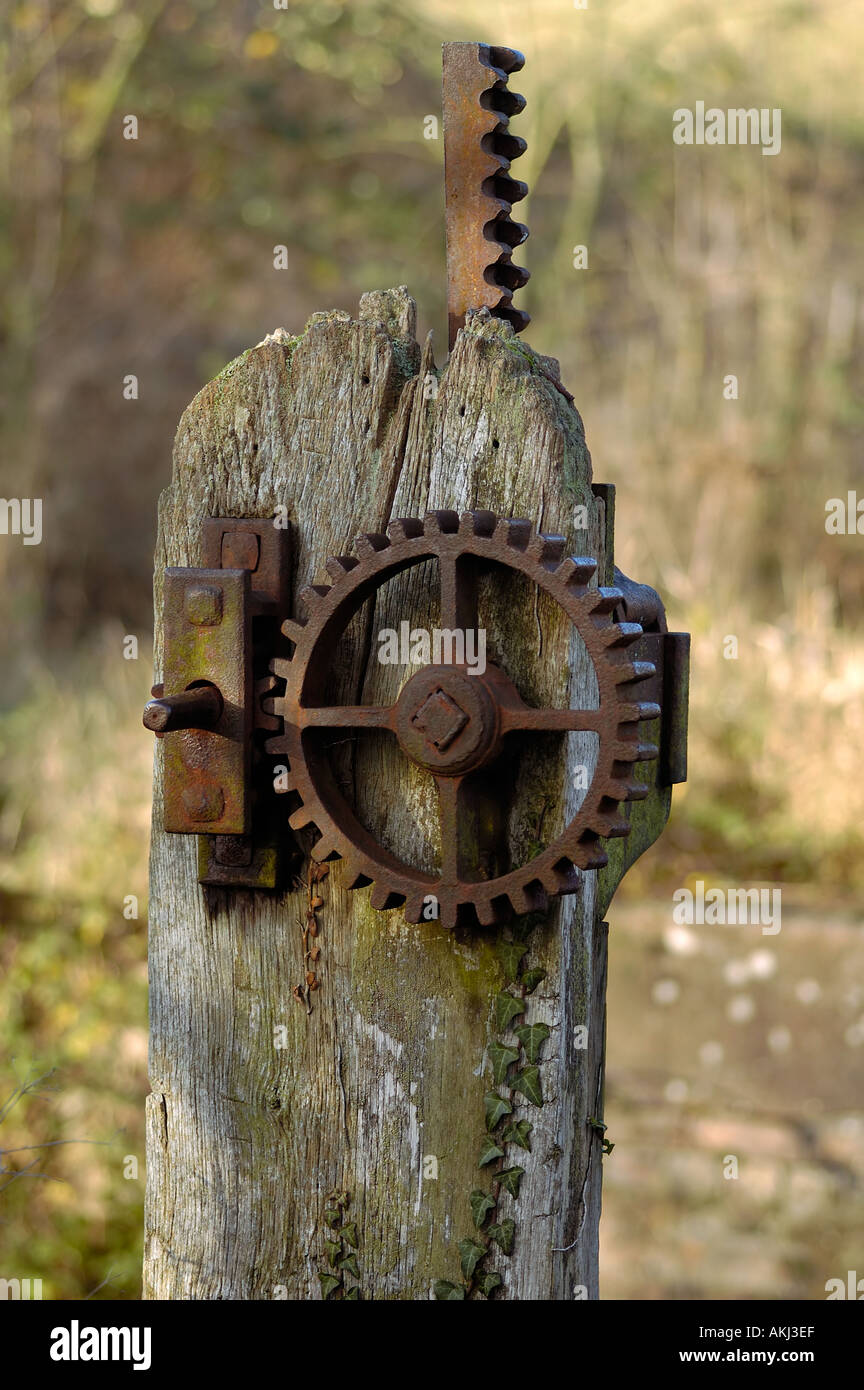 Ratchet mechanism -Fotos und -Bildmaterial in hoher Auflösung – Alamy