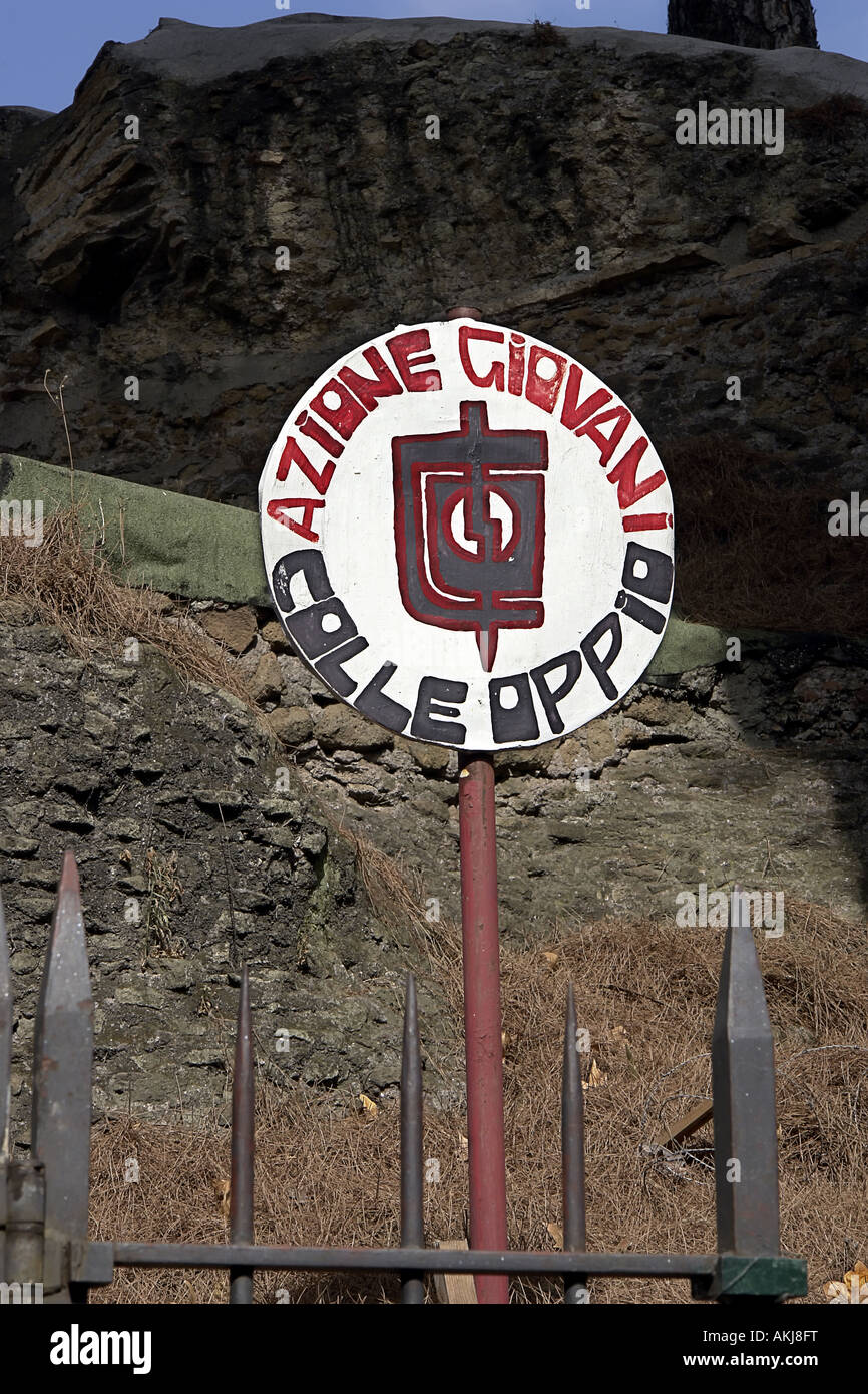 Sitz der faschistischen Jugendorganisation Monte Oppio Parco di Traiano ...