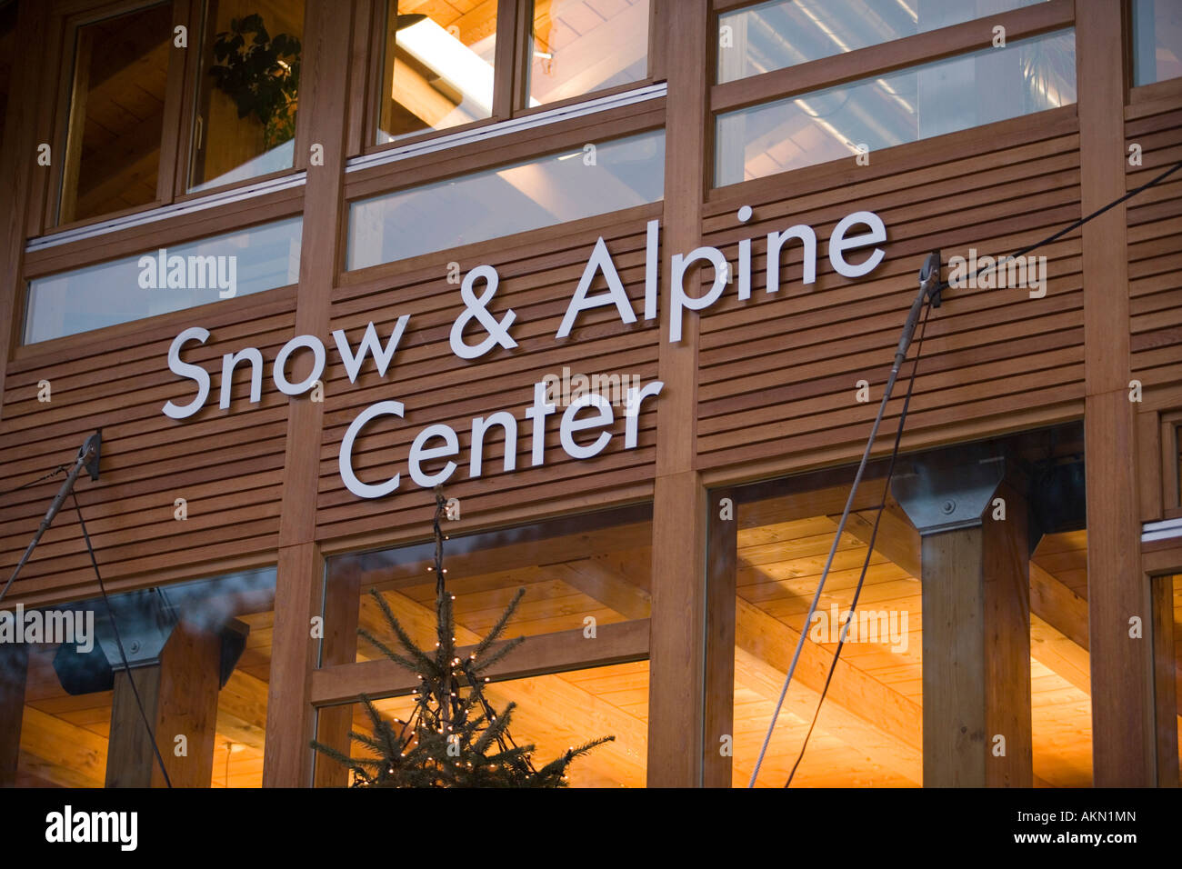 Switzerland valais zermatt shop -Fotos und -Bildmaterial in hoher ...