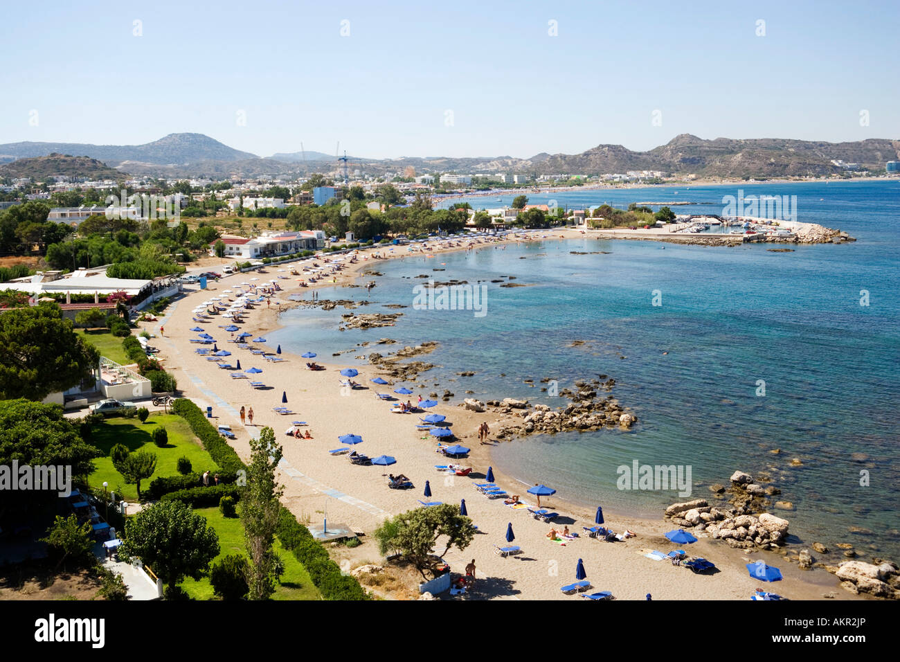 Luftaufnahme von Faliraki Strand Faliraki Rhodes Greece Stockfotografie ...