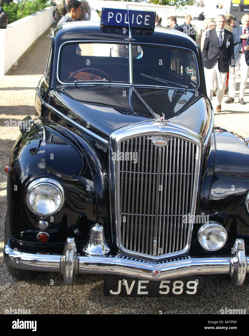 Klassisches polizeiauto wolseley -Fotos und -Bildmaterial in hoher ...