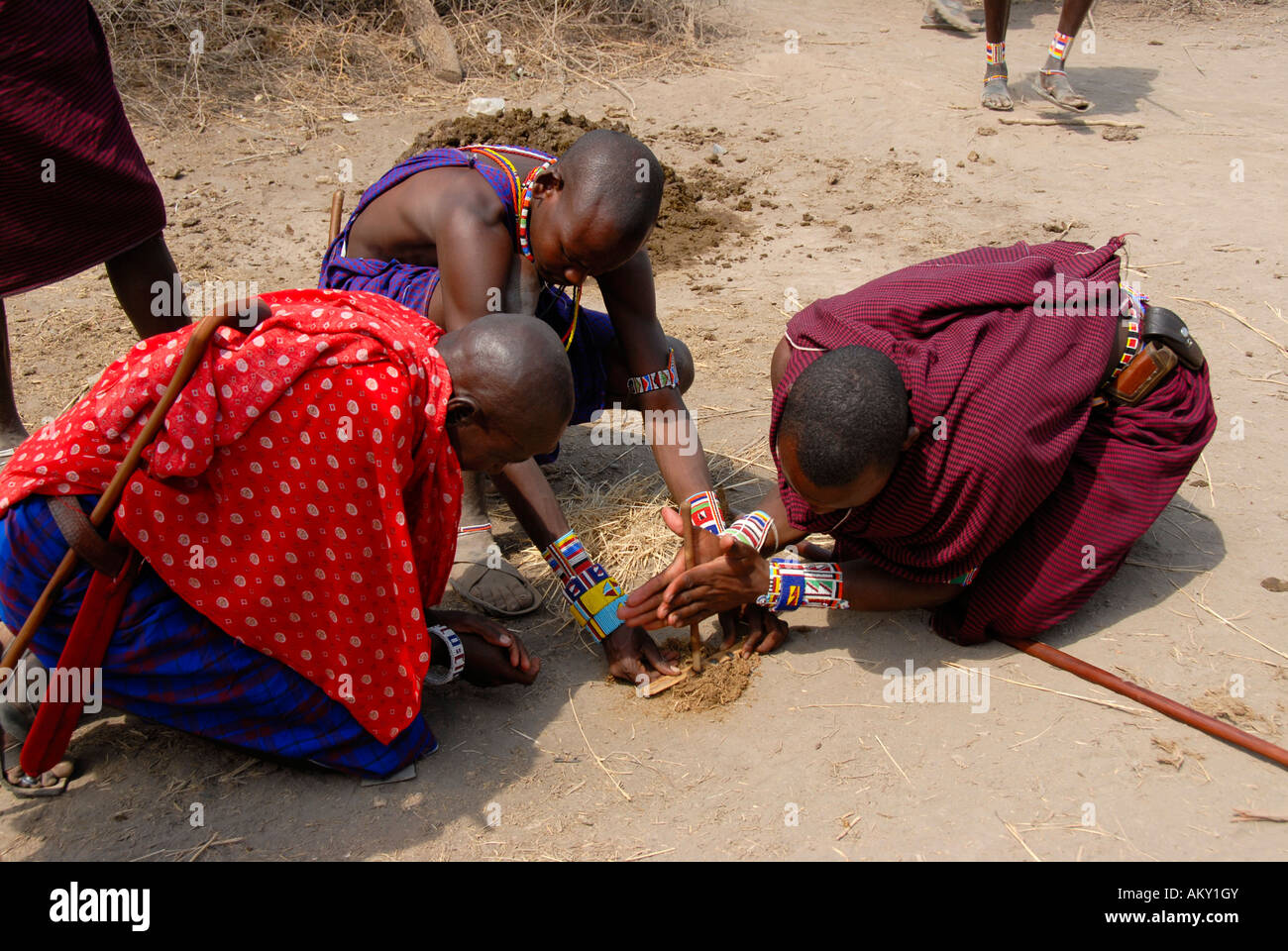 Feuere den traditionellen weg -Fotos und -Bildmaterial in hoher ...