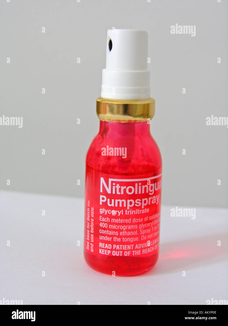 Nitrolingual Pumpspray mit Glycerin Glyceroltrinitrat GNT ist eine ...