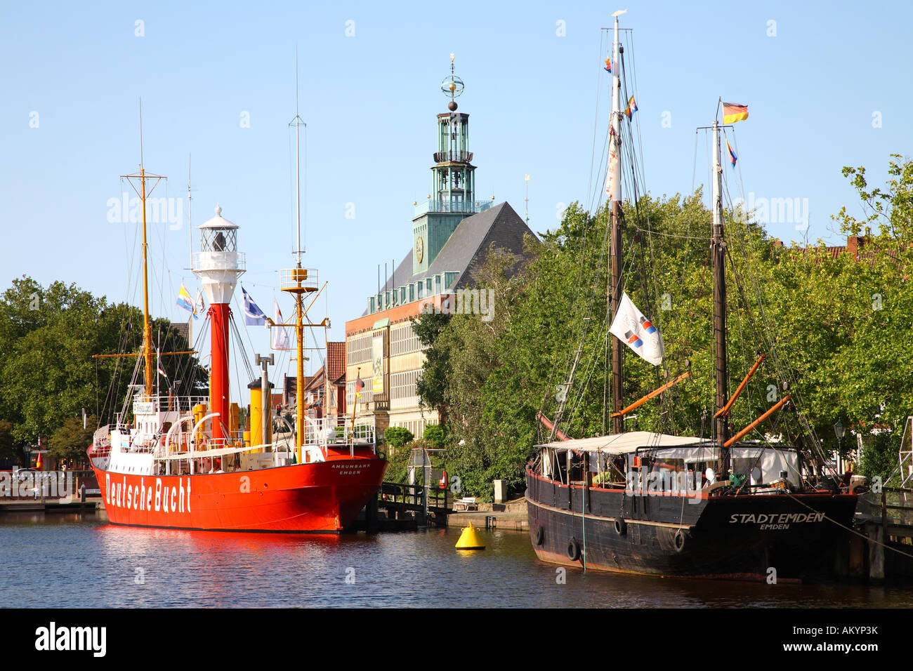 Rathaus von Emden, Niedersachsen, Deutschland Stockfotografie - Alamy