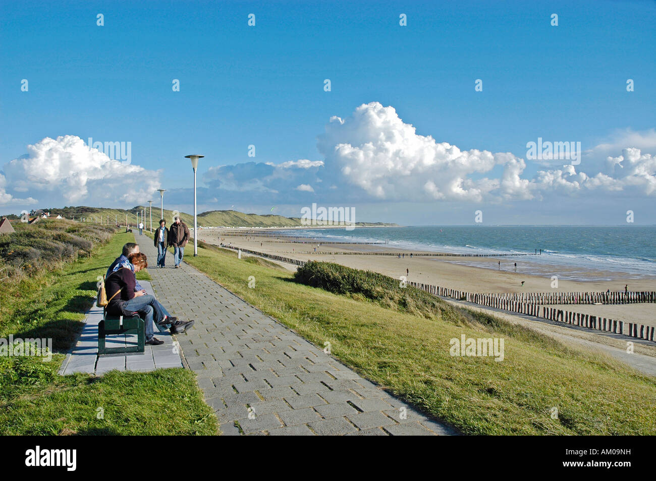 Strand mit Promenade, Zoutelande, Zeeland, Holland, Niederlande ...