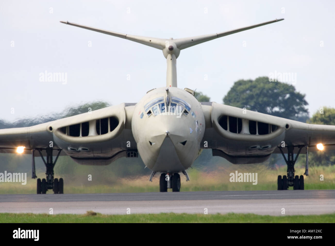 Handley Page Victor K2 Tanker V-Bomber Stockfotografie - Alamy