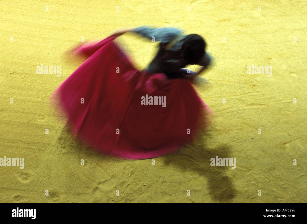 Rotes tuch stierkampf -Fotos und -Bildmaterial in hoher Auflösung – Alamy