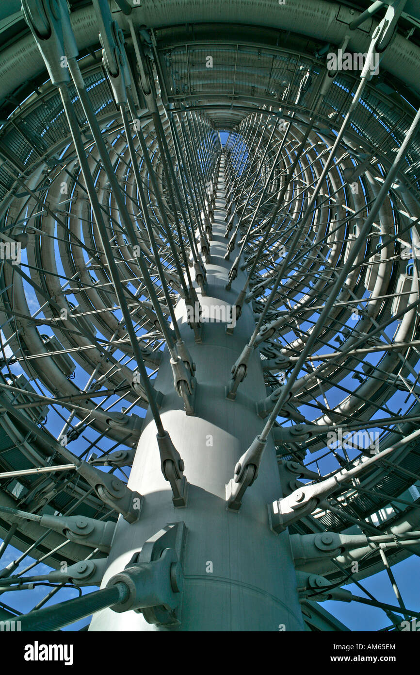 Messe tower -Fotos und -Bildmaterial in hoher Auflösung – Alamy