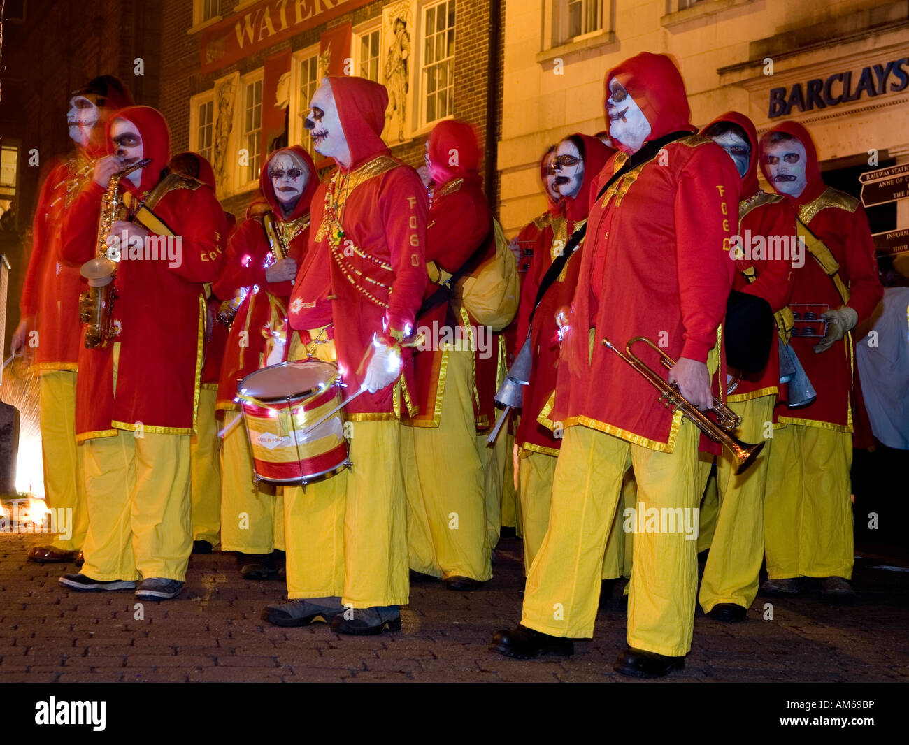 Ghost band -Fotos und -Bildmaterial in hoher Auflösung – Alamy