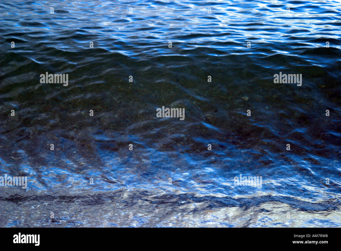 Agua liquids -Fotos und -Bildmaterial in hoher Auflösung – Alamy