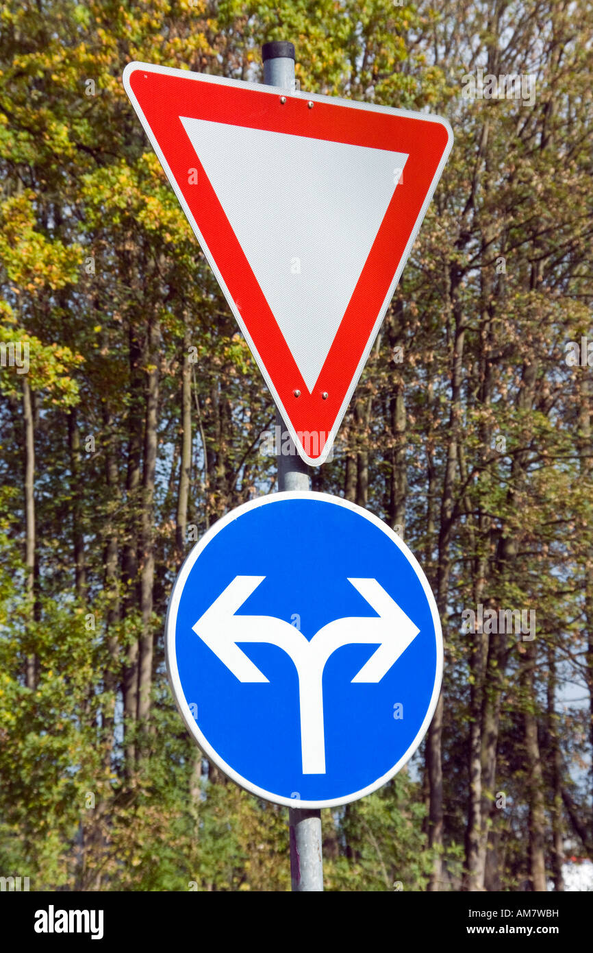 Nach links vom bild -Fotos und -Bildmaterial in hoher Auflösung – Alamy