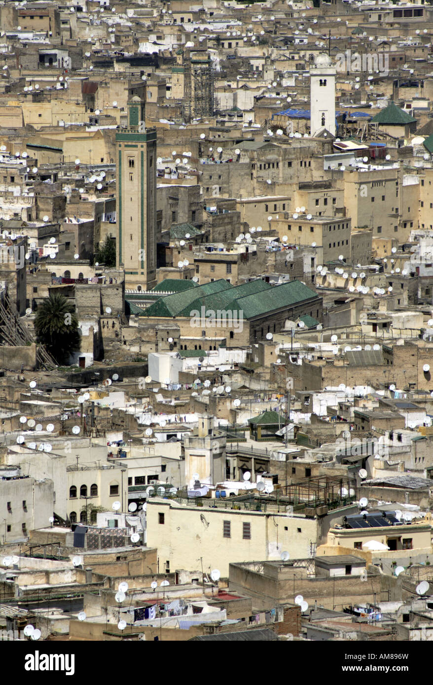Stadtbild der Altstadt mit Moscheen, Königsstadt Fes, Marokko ...