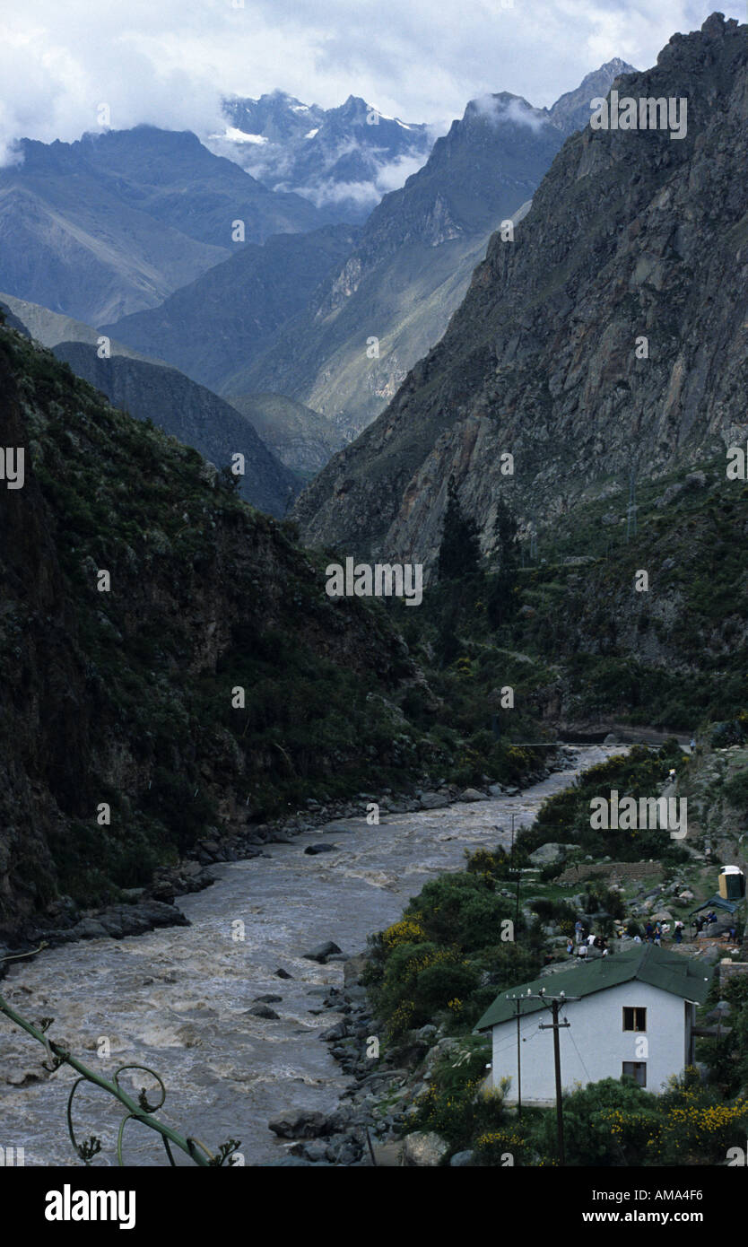Inka trail und bachlauf -Fotos und -Bildmaterial in hoher Auflösung – Alamy