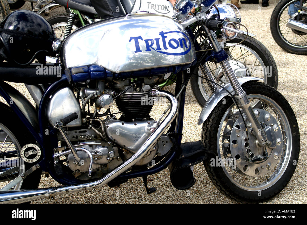 Triton modell -Fotos und -Bildmaterial in hoher Auflösung – Alamy