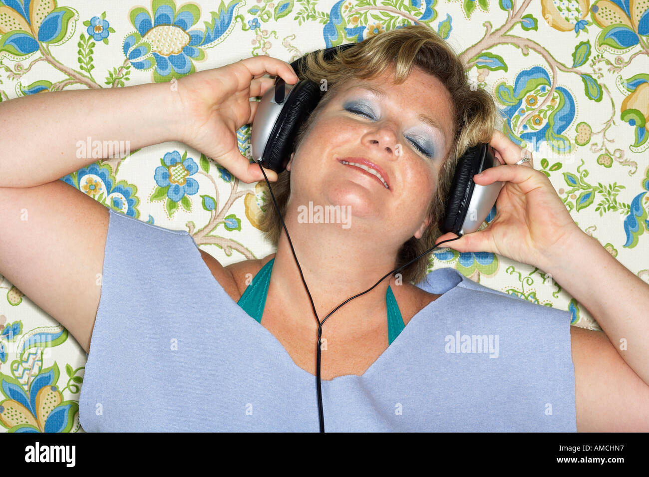 Studiovolumen 80 -Fotos und -Bildmaterial in hoher Auflösung – Alamy