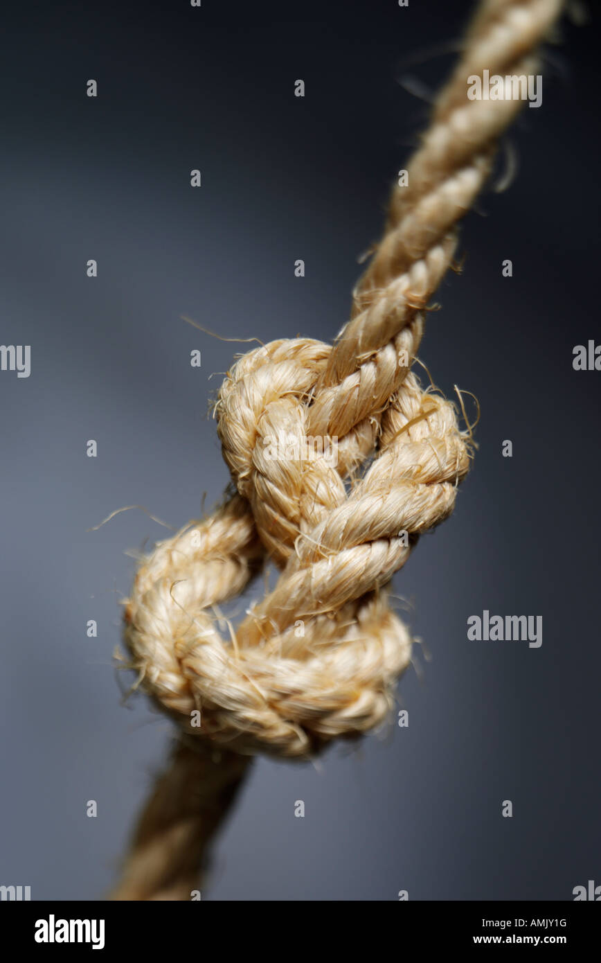 Figure eight knot rope -Fotos und -Bildmaterial in hoher Auflösung – Alamy