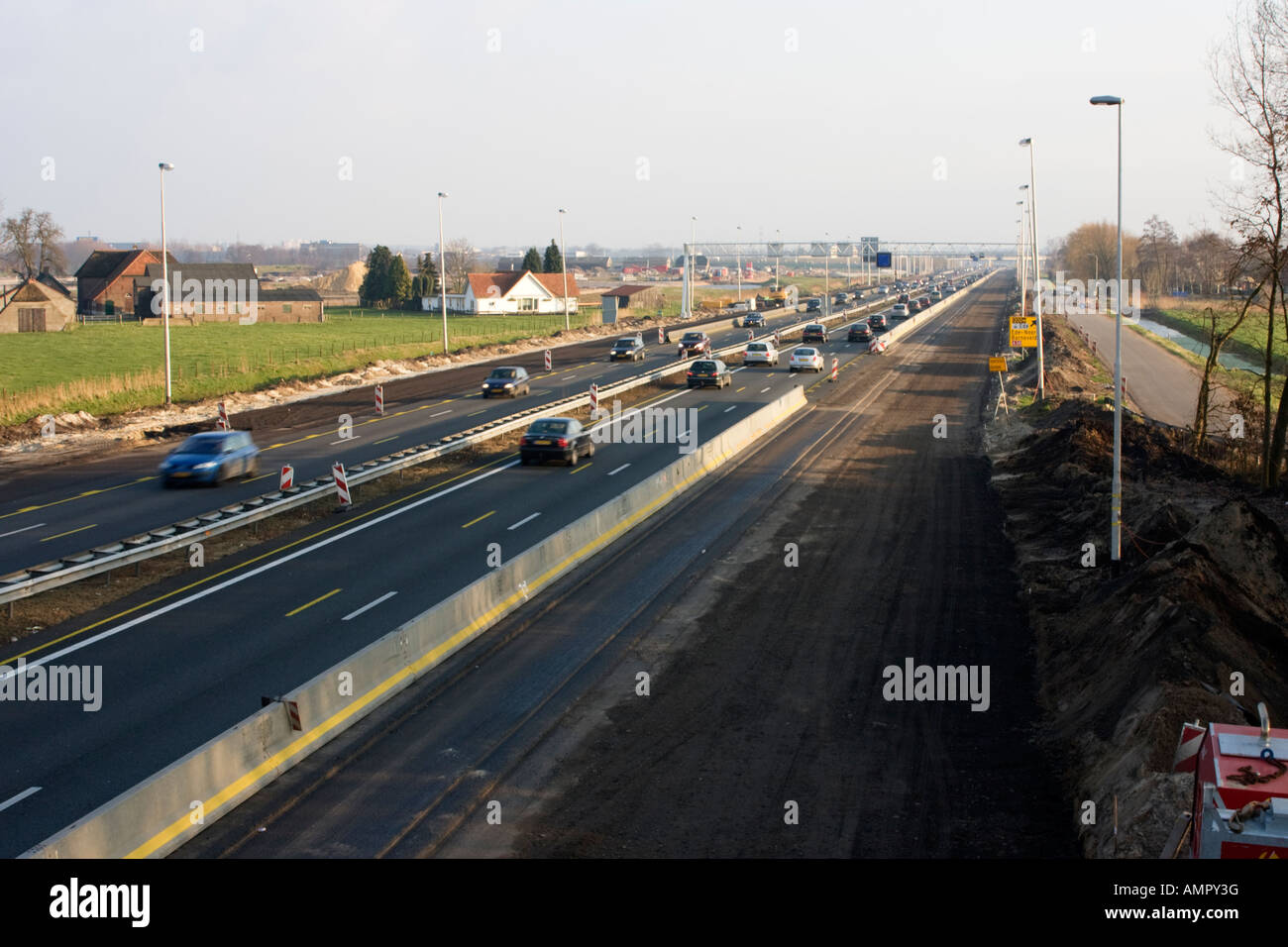 Autobahn im bau -Fotos und -Bildmaterial in hoher Auflösung – Alamy