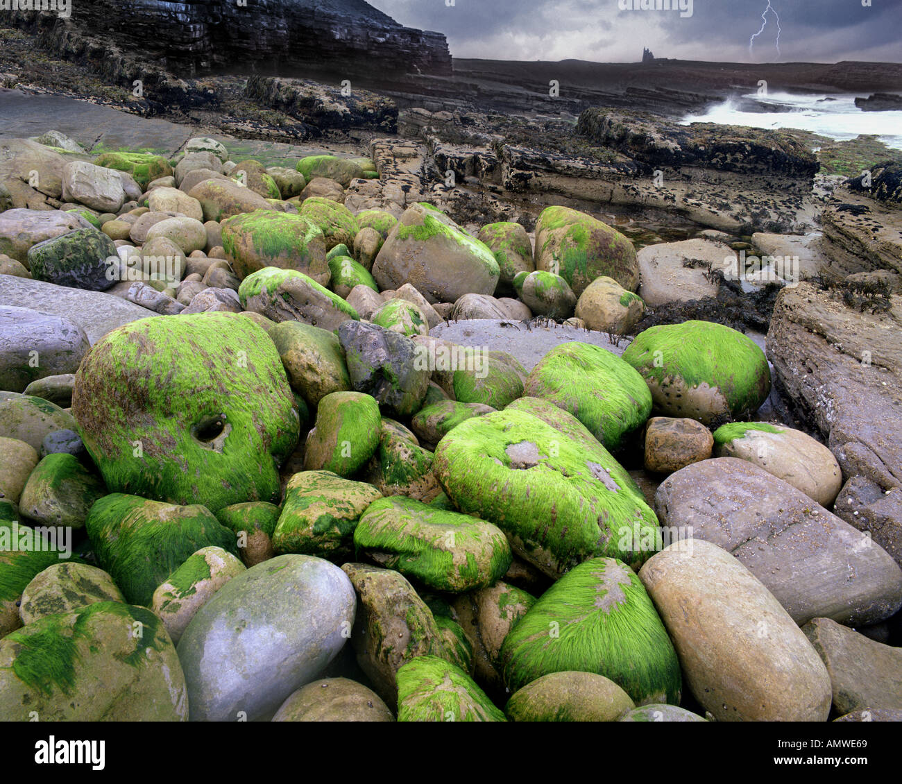 Irland mullaghmore strand -Fotos und -Bildmaterial in hoher Auflösung ...