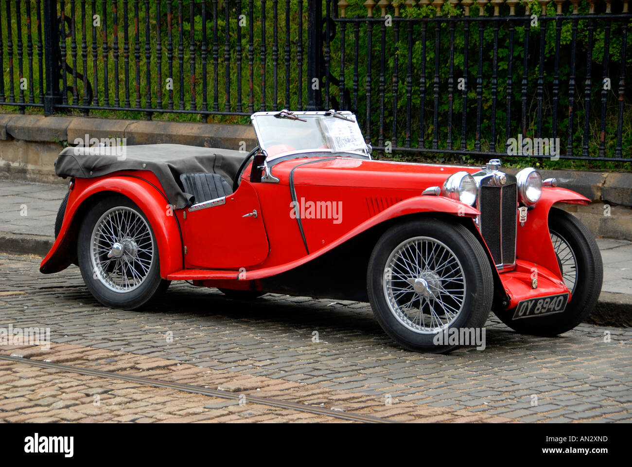 Britische Oldtimer MG Auto Stockfotografie - Alamy