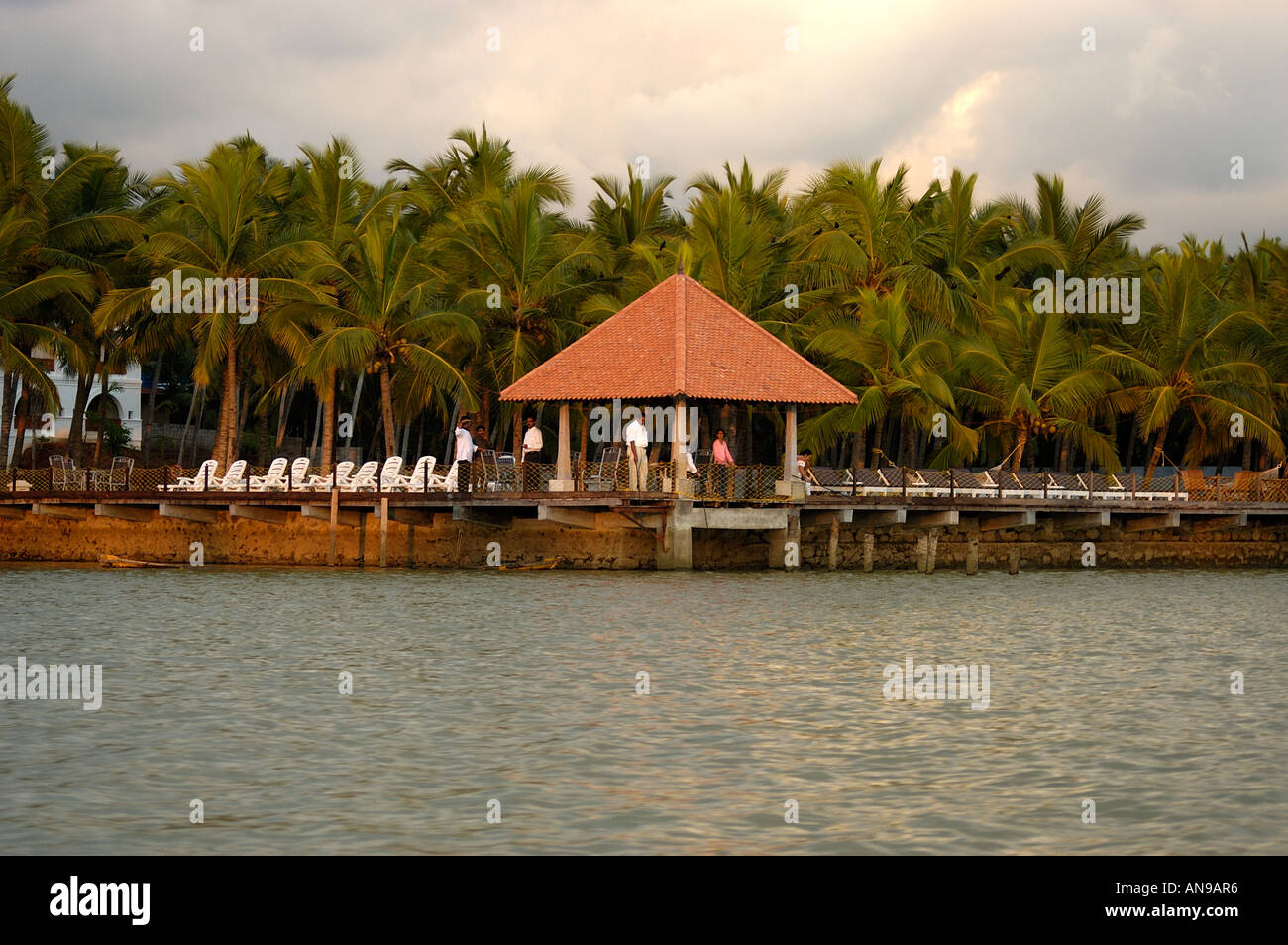 Kerala backwaters trivandrum -Fotos und -Bildmaterial in hoher ...