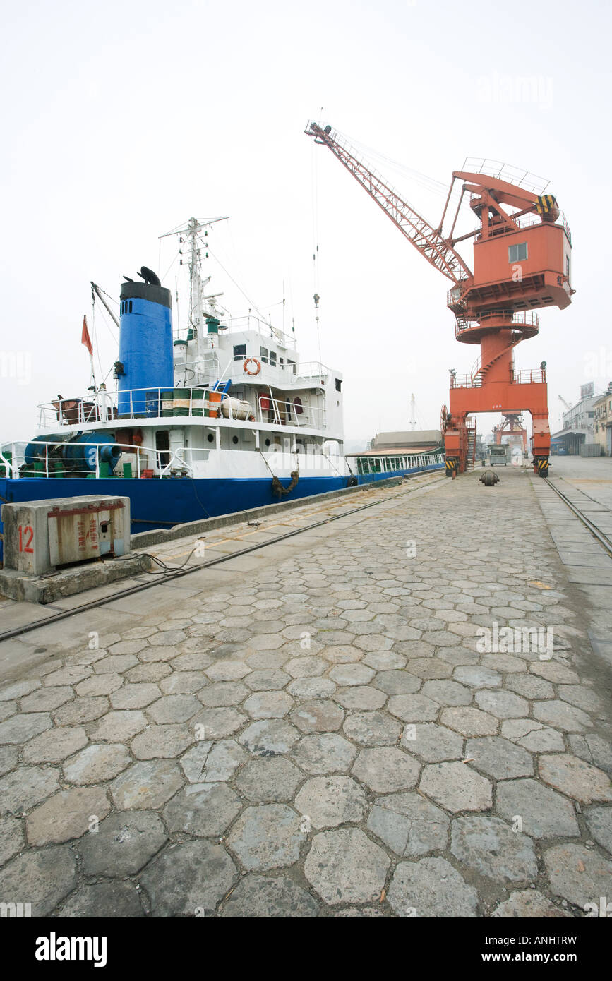 Boot im Hafen Stockfotografie - Alamy