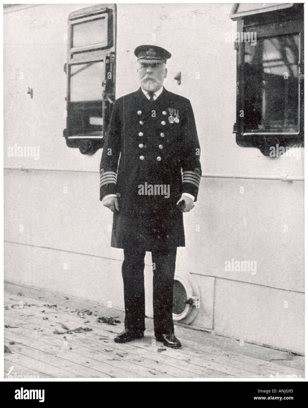Captain smith -Fotos und -Bildmaterial in hoher Auflösung – Alamy