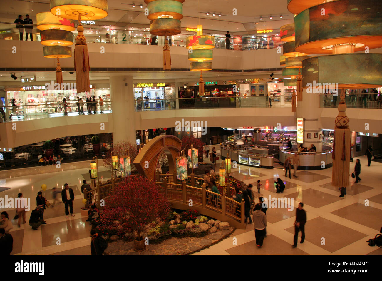 Pacific Place Shopping Center, Chinese New Year, Hongkong ...