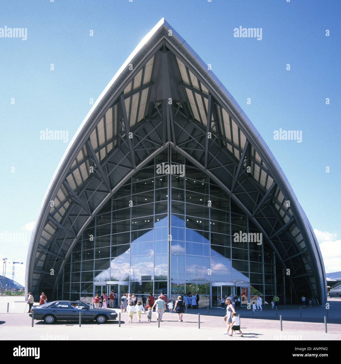 Ikonisches SEC Armadillo modern Building (Clyde Auditorium) von Sir ...