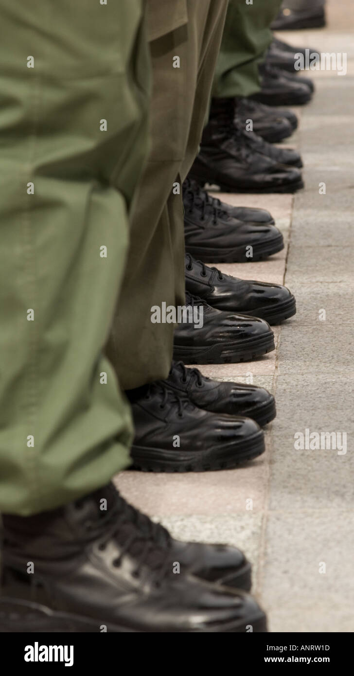 Shiny boots -Fotos und -Bildmaterial in hoher Auflösung – Alamy