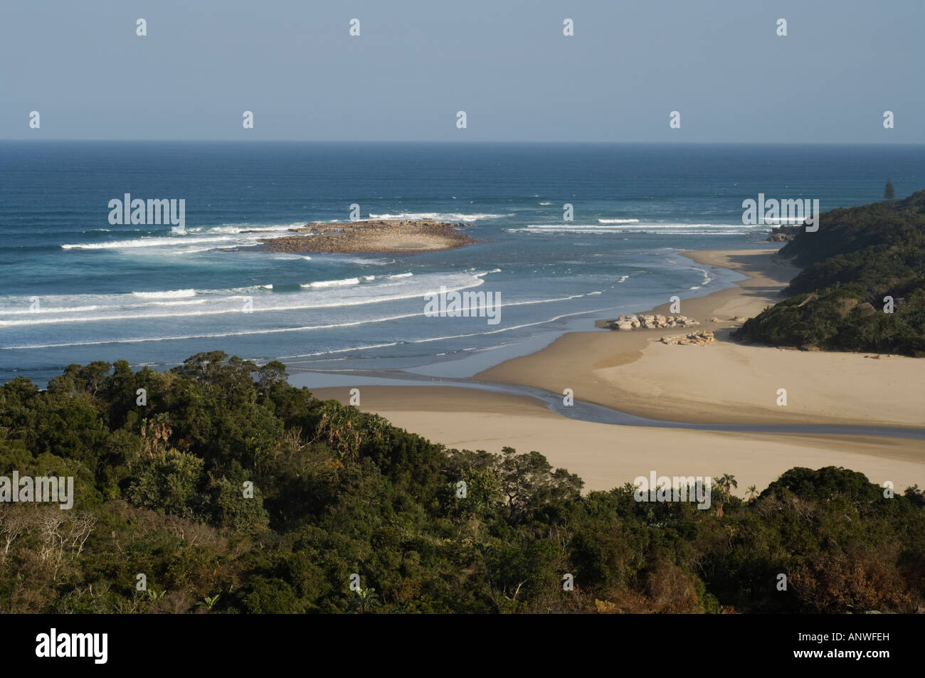 Fluss Mündung, Mkambati Nature Reserve, Pondoland, Wild Coast, Eastern Cape, Südafrika ...