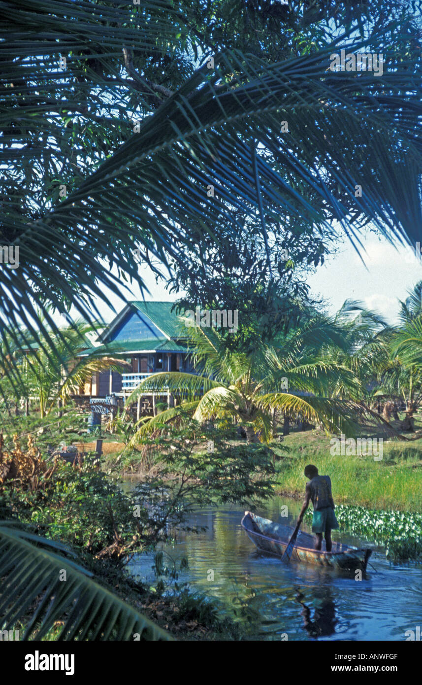 Nicaragua miskito coast village -Fotos und -Bildmaterial in hoher ...