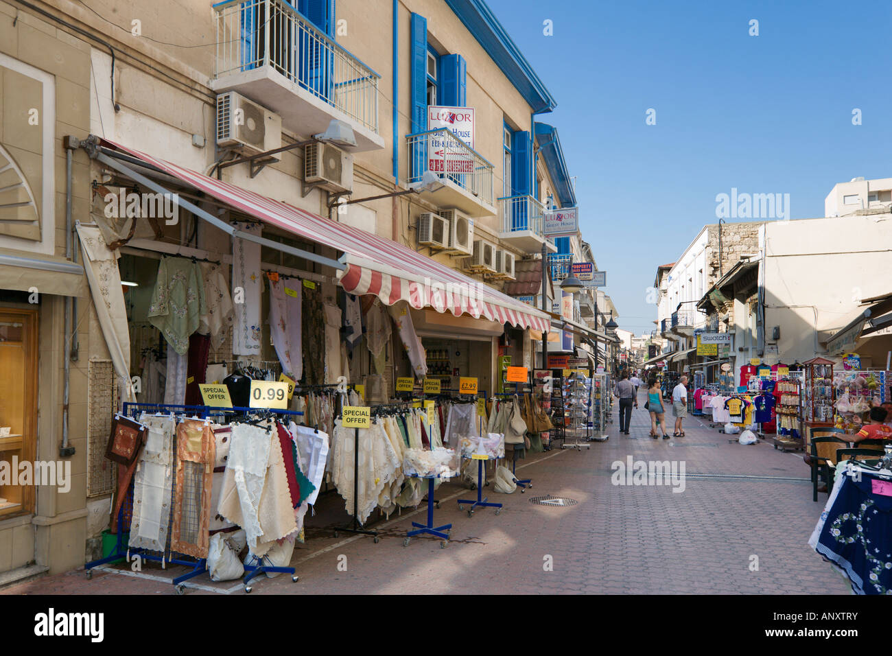 Geschäfte auf der Agiou Andreou Street in der Altstadt, Limassol ...