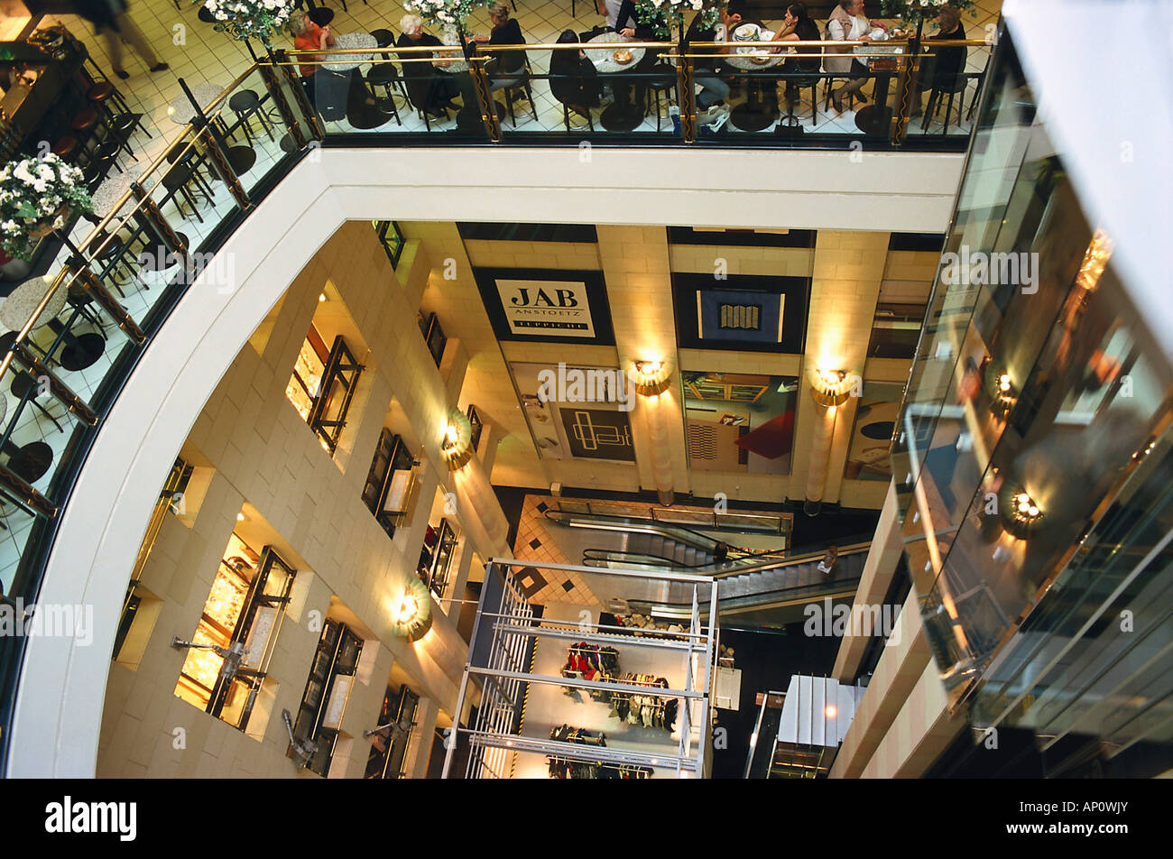 Kaufhaus KaDeWe, Berlin, Deutschland Stockfotografie - Alamy