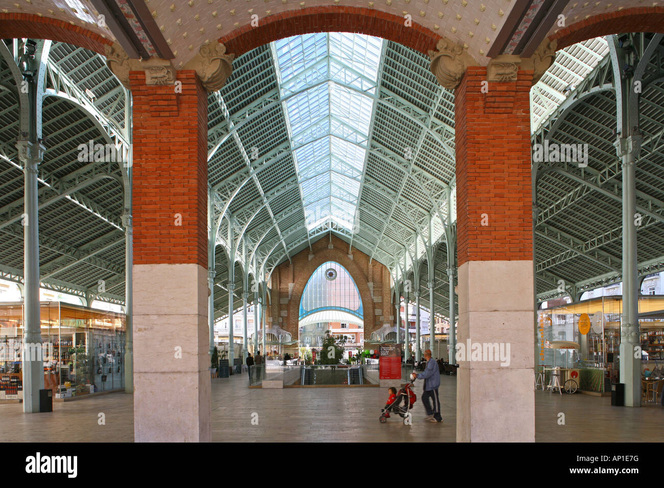 Colon Market Valencia Stockfotos und -bilder Kaufen - Alamy