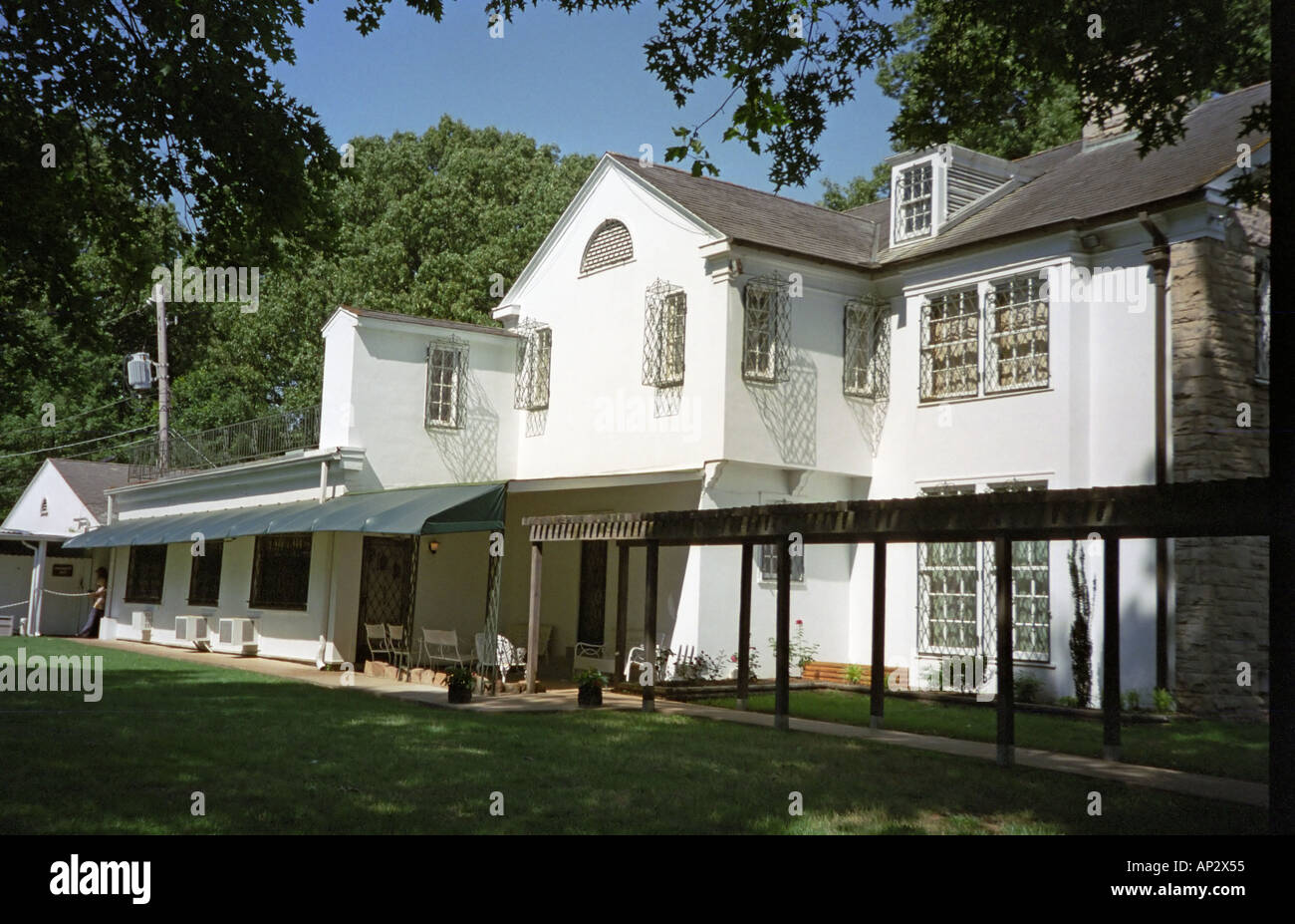 Elvis museum haus -Fotos und -Bildmaterial in hoher Auflösung – Alamy