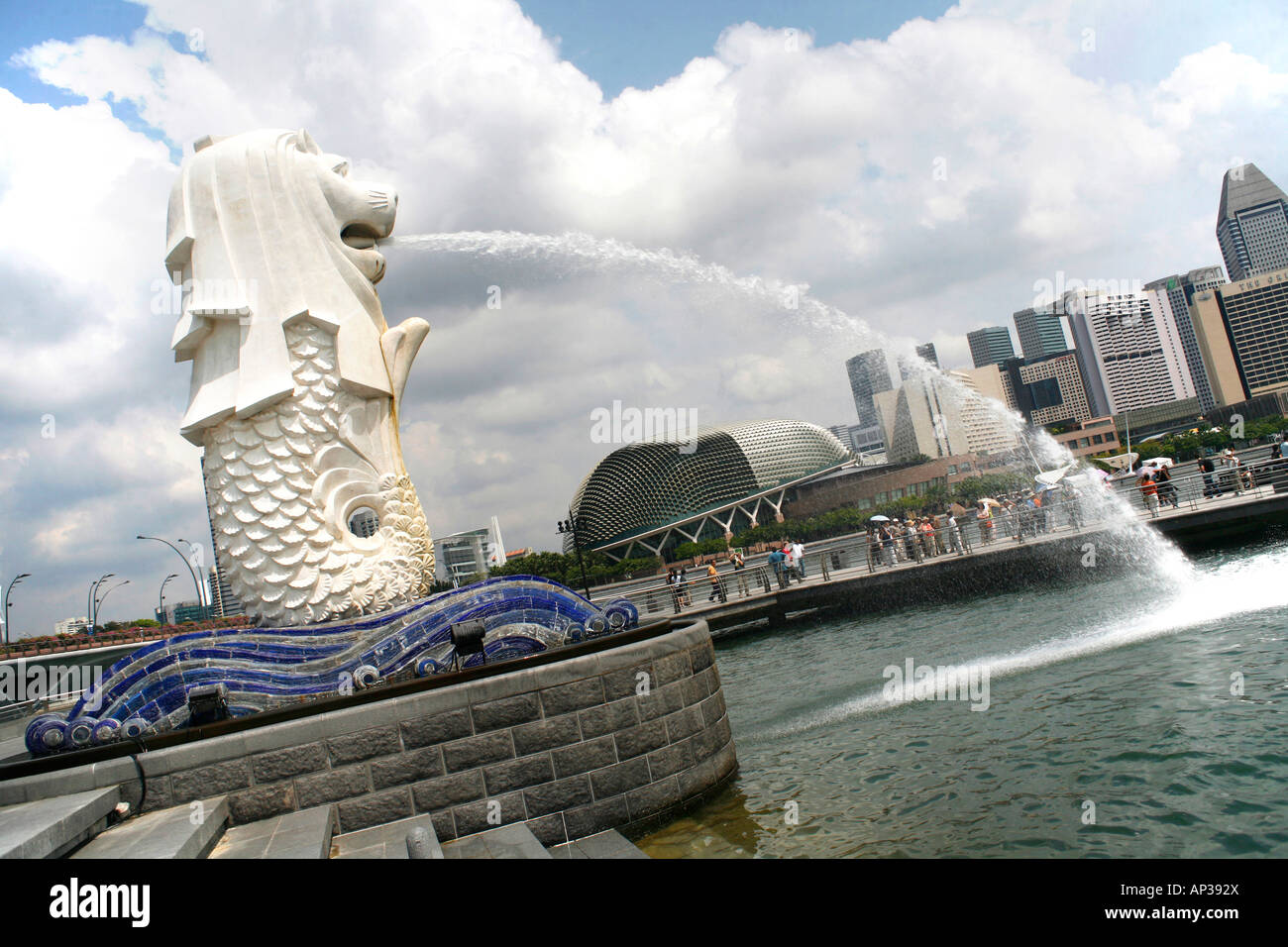 Merlion figur -Fotos und -Bildmaterial in hoher Auflösung – Alamy