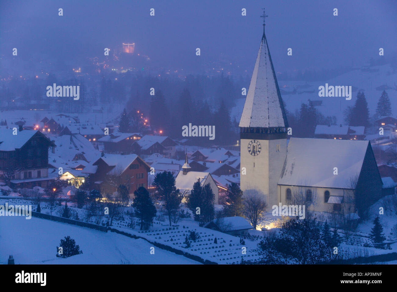 Gstaad night -Fotos und -Bildmaterial in hoher Auflösung – Alamy