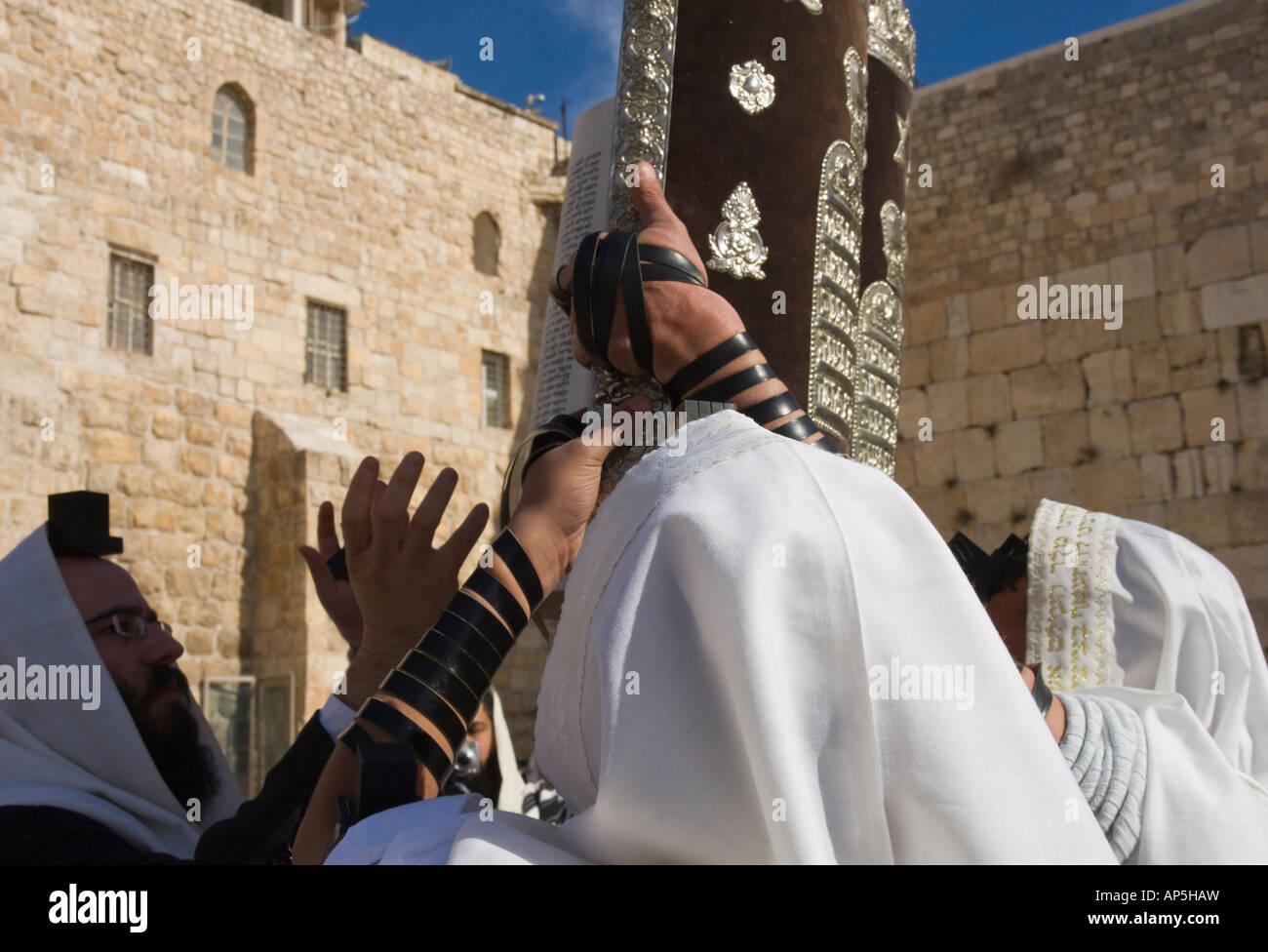 Thora Schriftrolle Stockfotos und -bilder Kaufen - Alamy