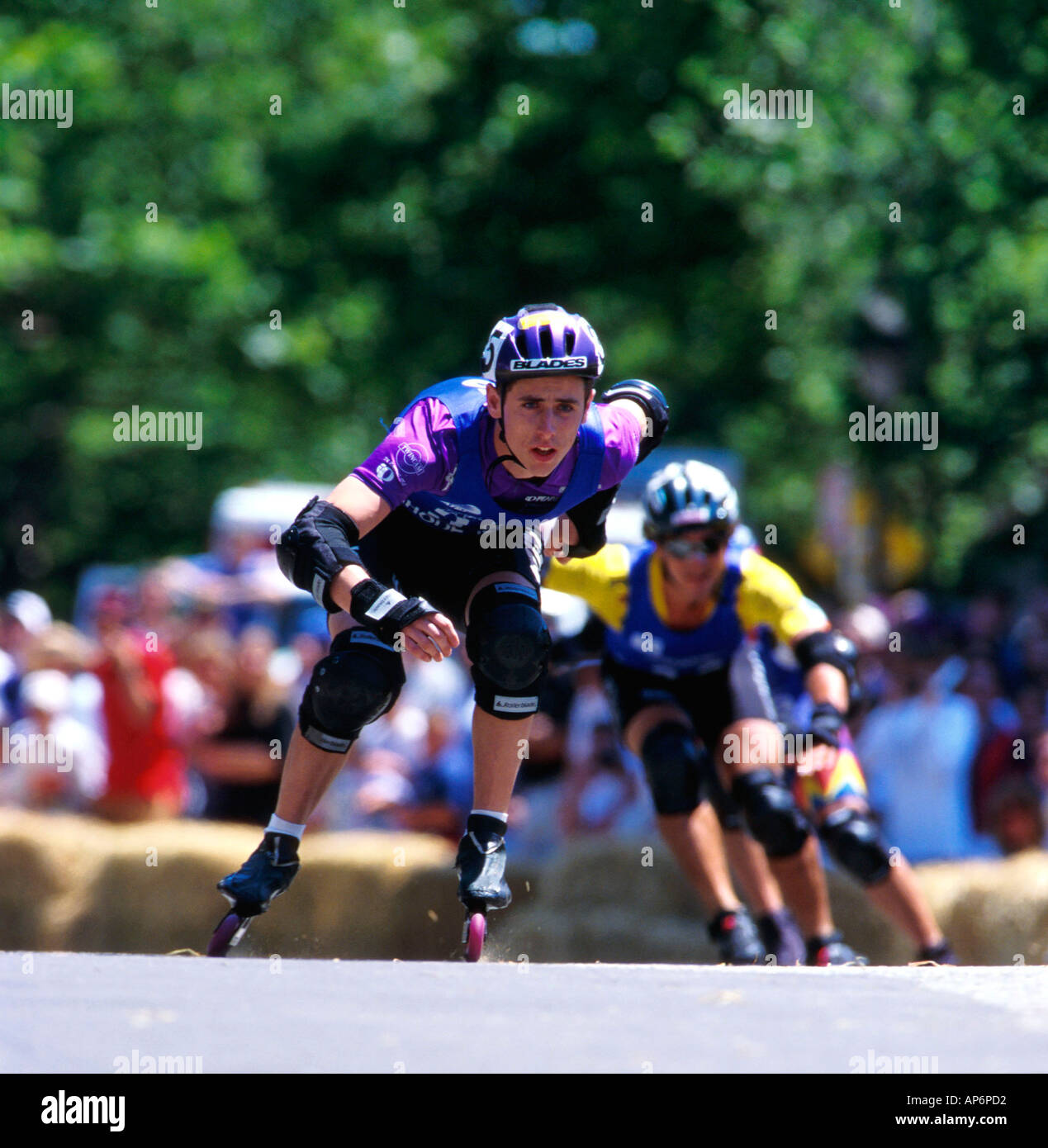 Inline skaten -Fotos und -Bildmaterial in hoher Auflösung – Alamy