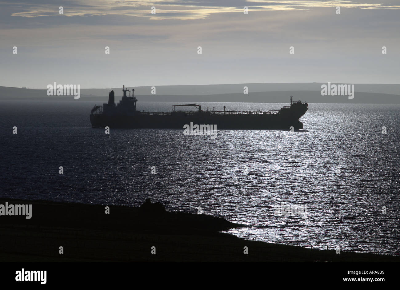 Super oil tanker -Fotos und -Bildmaterial in hoher Auflösung – Alamy