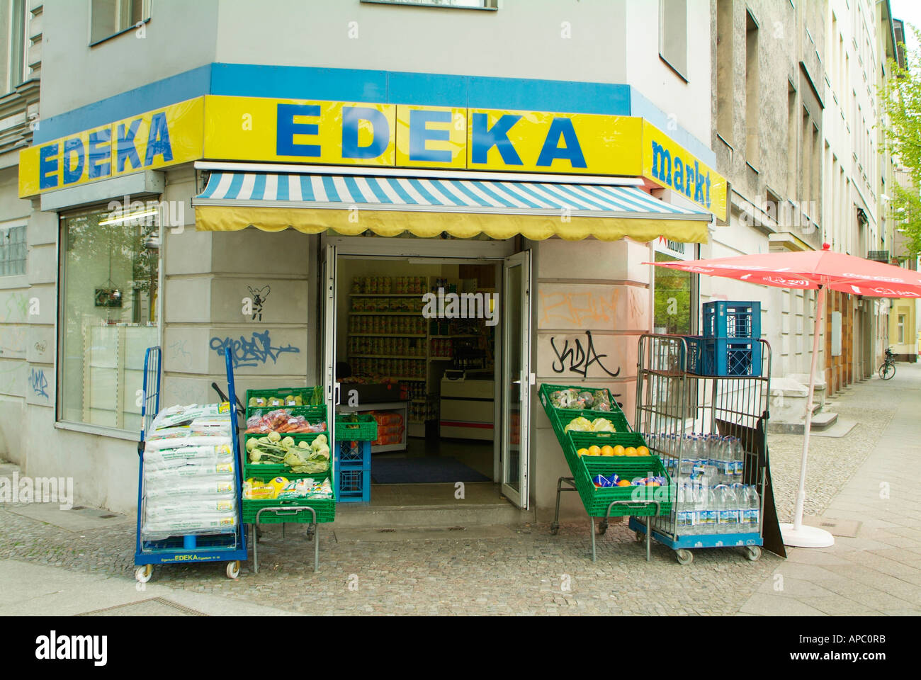 Edeka einzelhandel -Fotos und -Bildmaterial in hoher Auflösung – Alamy