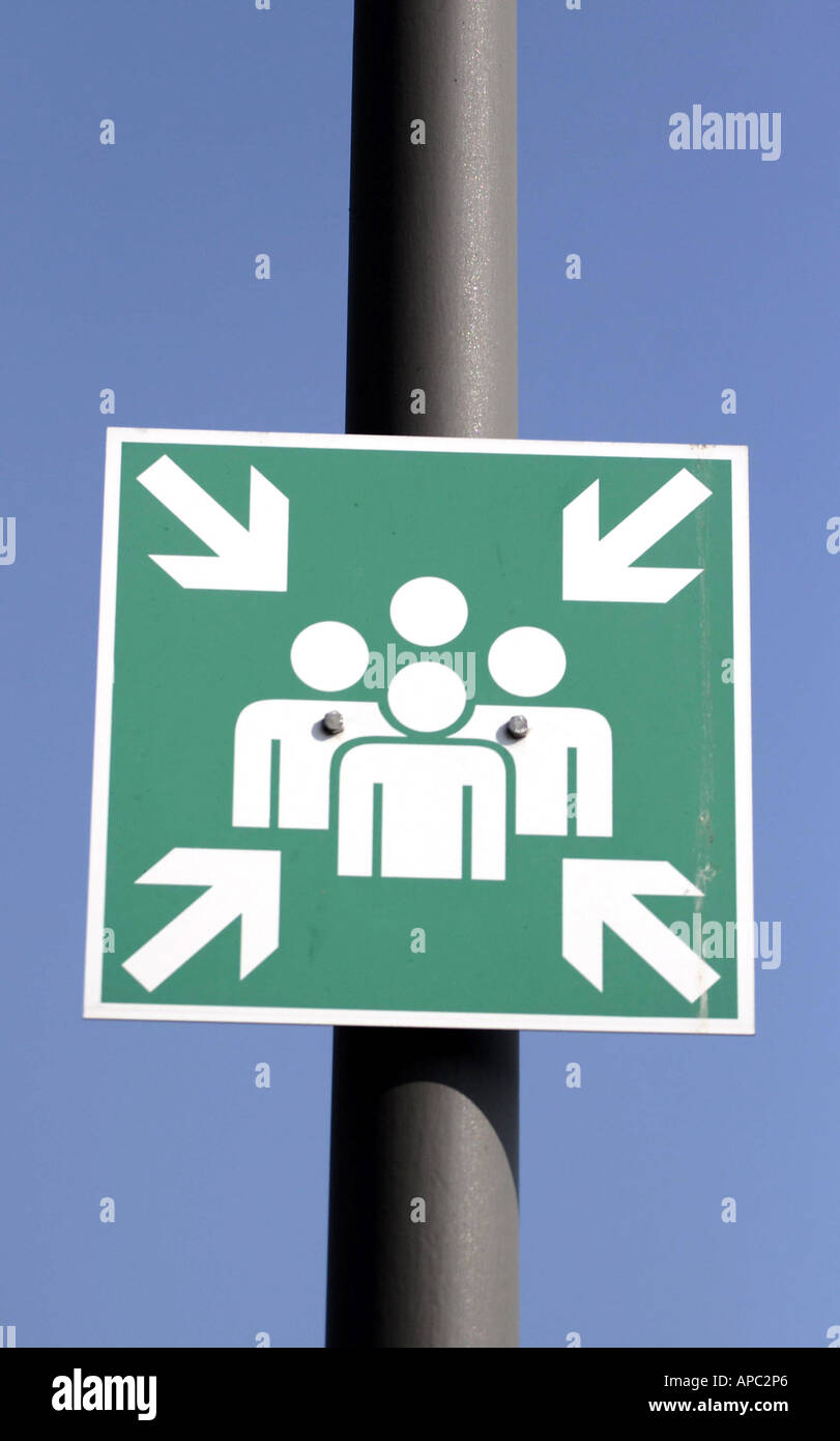 Treffpunkt schild -Fotos und -Bildmaterial in hoher Auflösung – Alamy