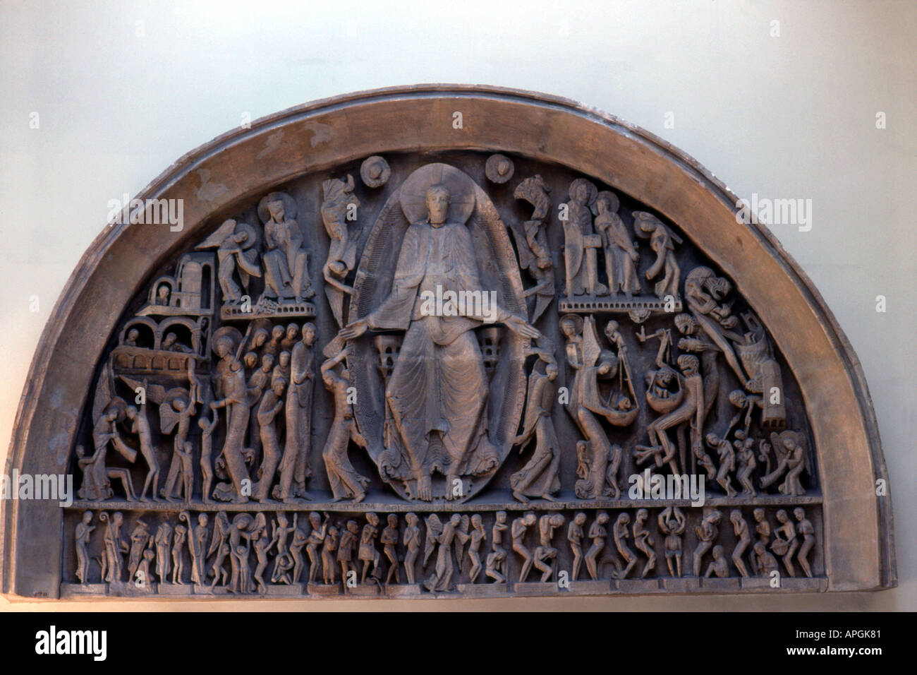 Tympanum of cathedral autun -Fotos und -Bildmaterial in hoher Auflösung ...