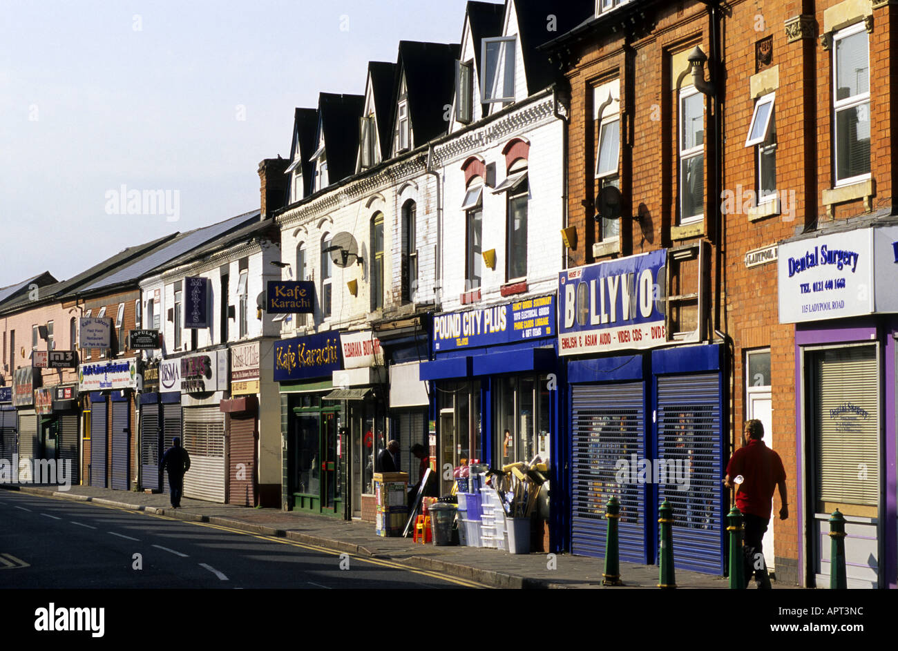 Multi ethnische gesellschaft -Fotos und -Bildmaterial in hoher ...