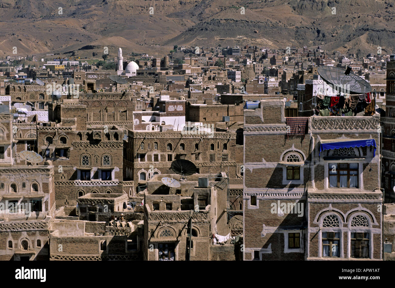 Traditional yemeni architecture -Fotos und -Bildmaterial in hoher ...